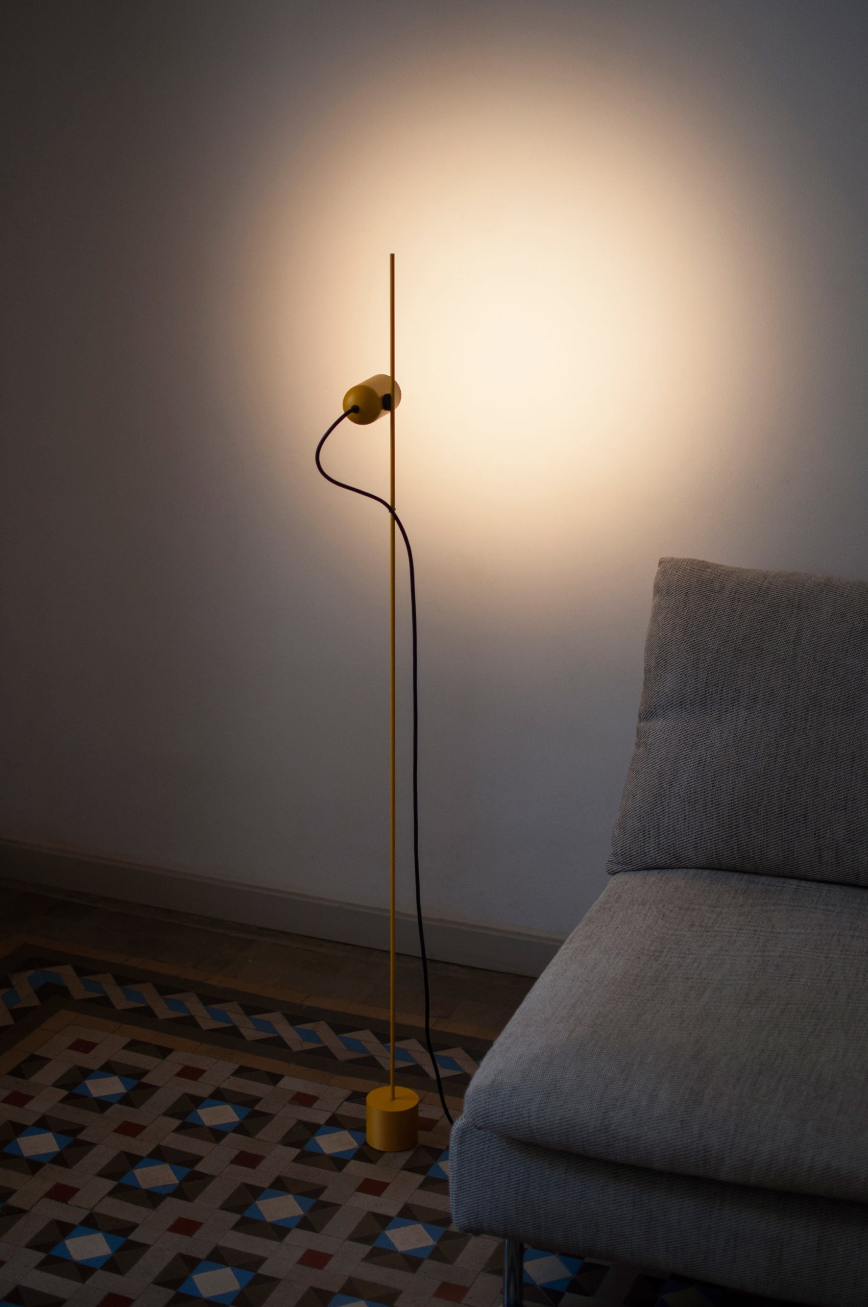 Fa Yellow - Modern design floor spotight - GOFI