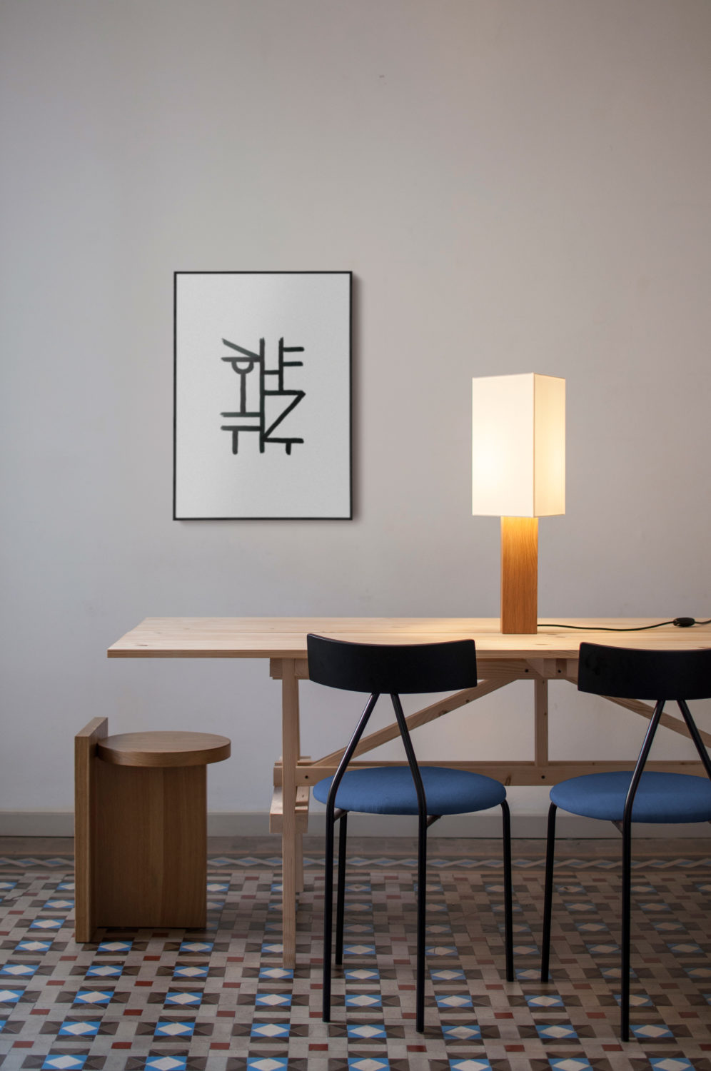 Chata - Modern table lamp - GOFI